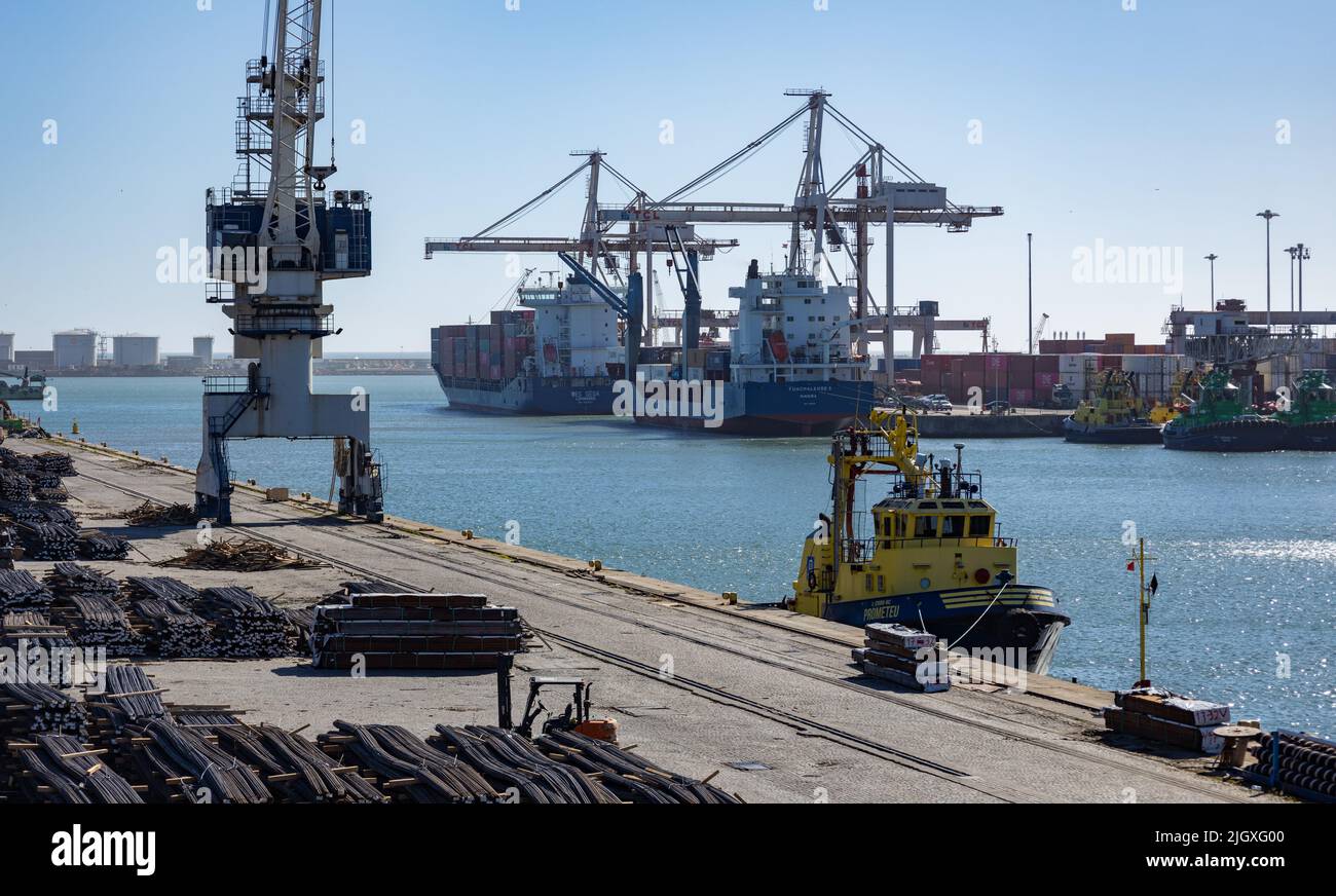 A picture of the Leixões Port Stock Photo - Alamy