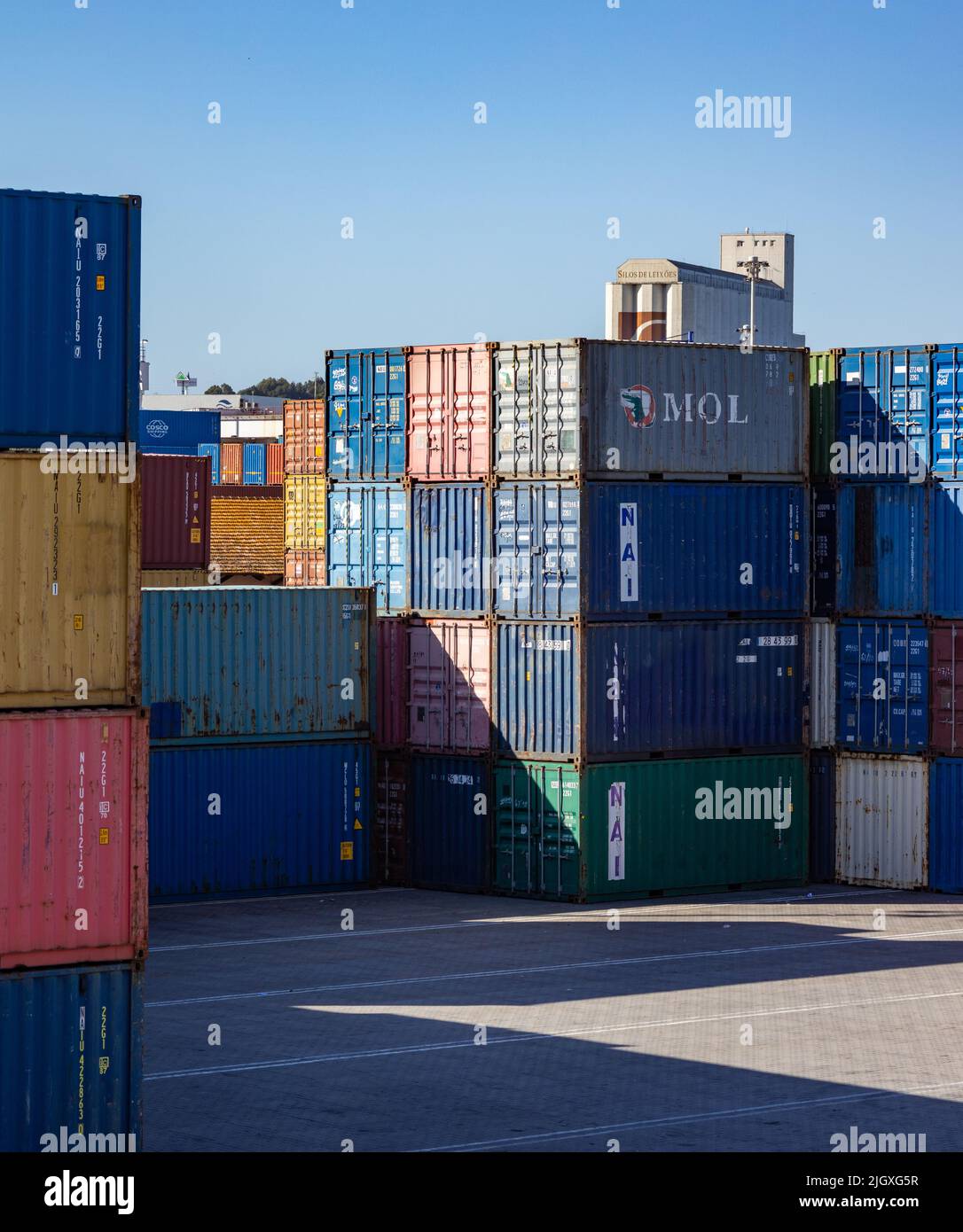 A picture of colorful cargo containers at the Leixões Container ...