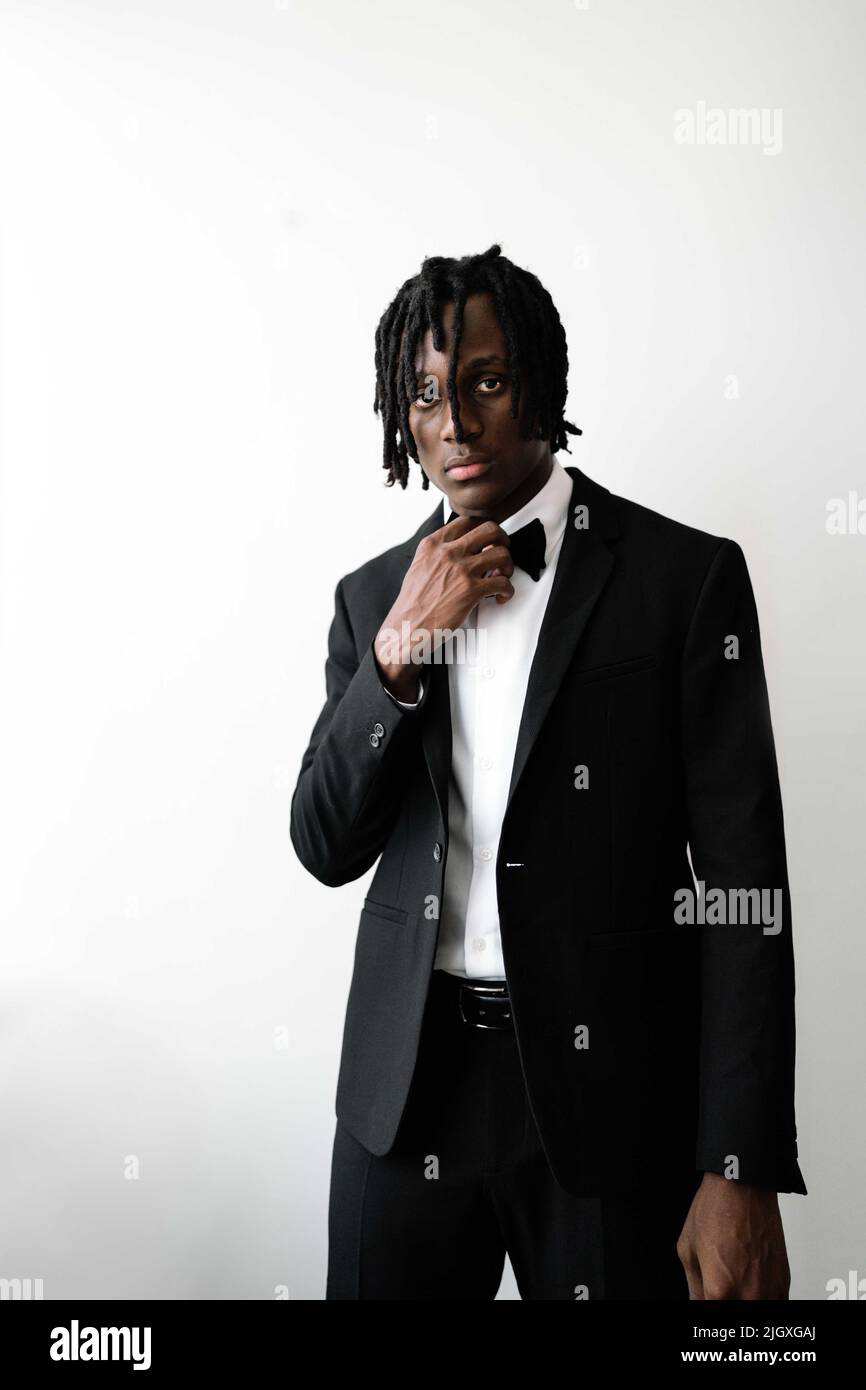 Dreadlocks black man hi-res stock photography and images - Alamy