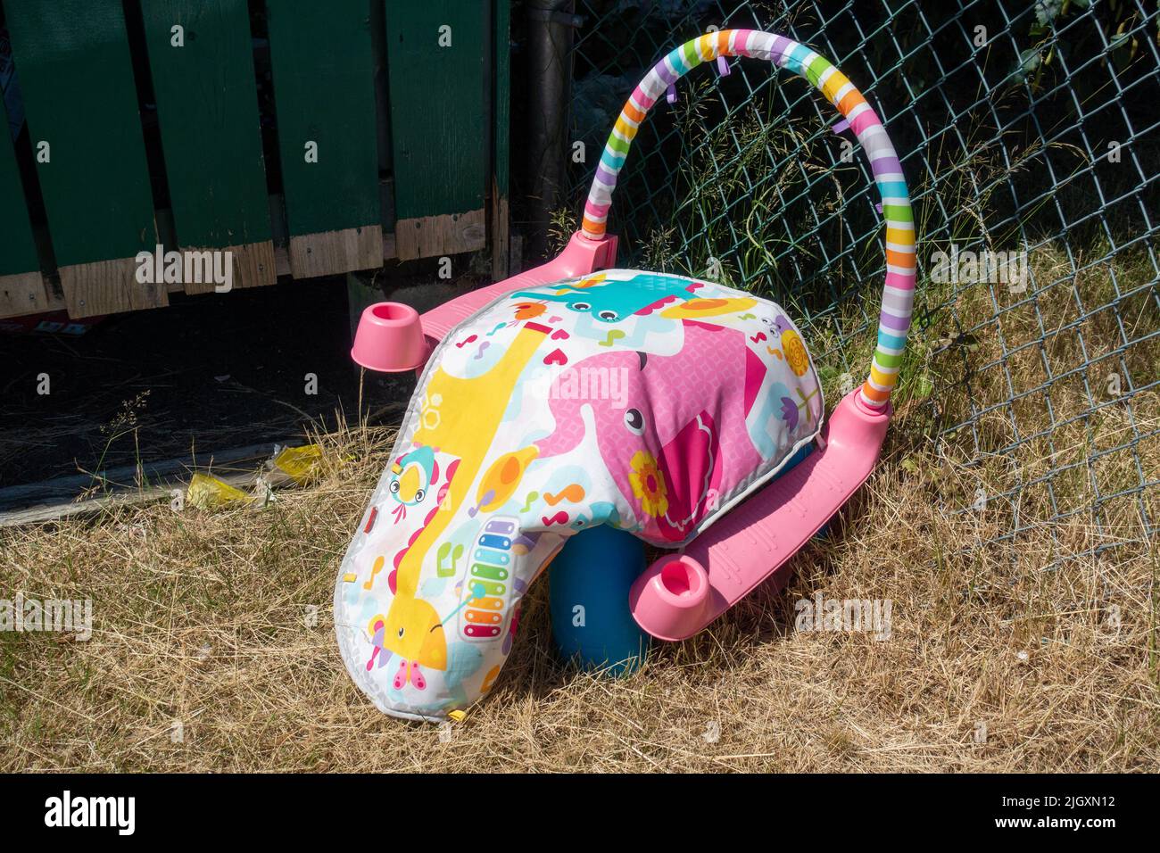 Broken toddler toy hi-res stock photography and images - Alamy
