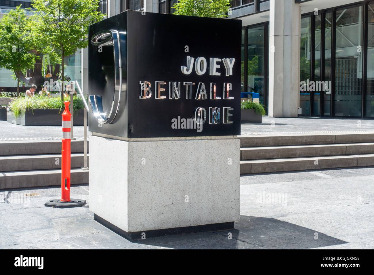 Joey bentall one sculpture hi-res stock photography and images - Alamy