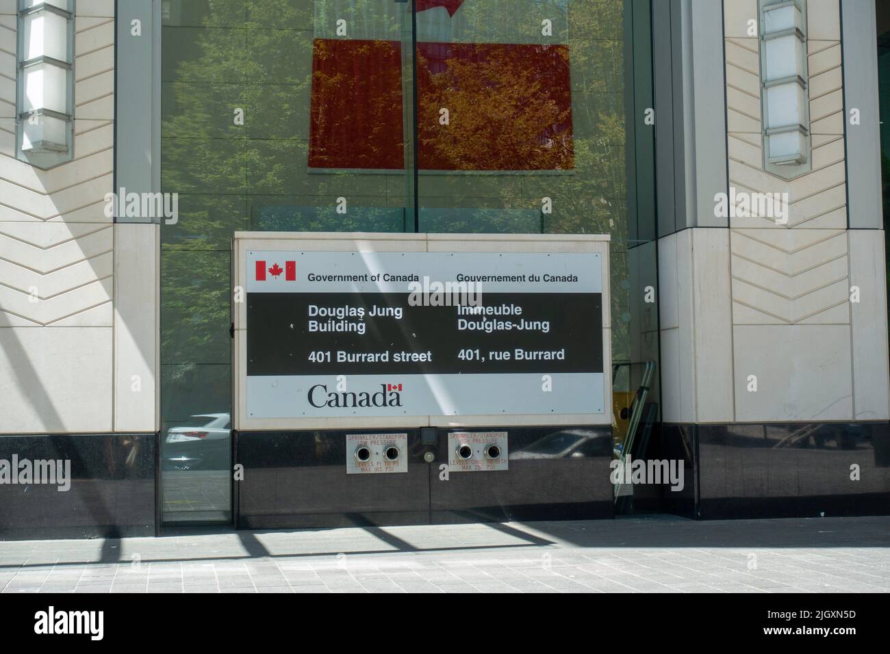 Government of Canada Office in Douglas Jung Building in Downtown ...