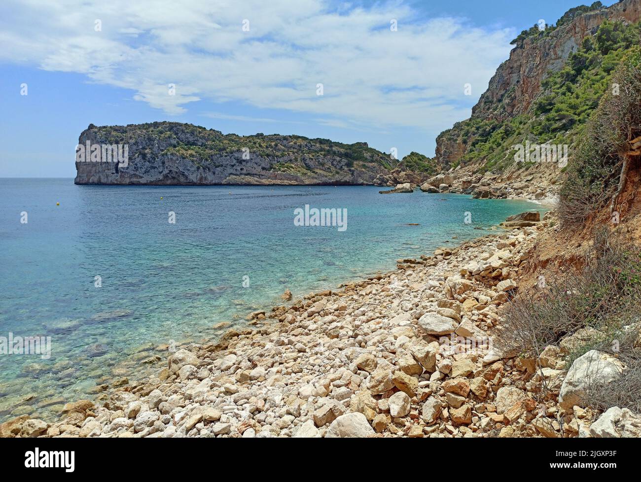 A cliff near the seashore overseeing the deep ocean Stock Photo - Alamy