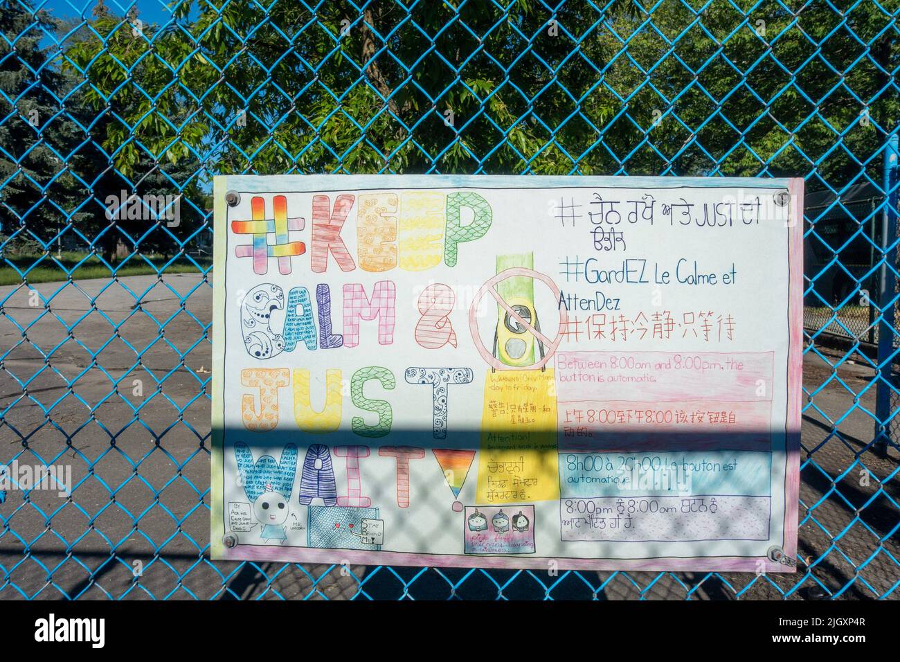 Elementary school kids warning sign art hi-res stock photography and ...