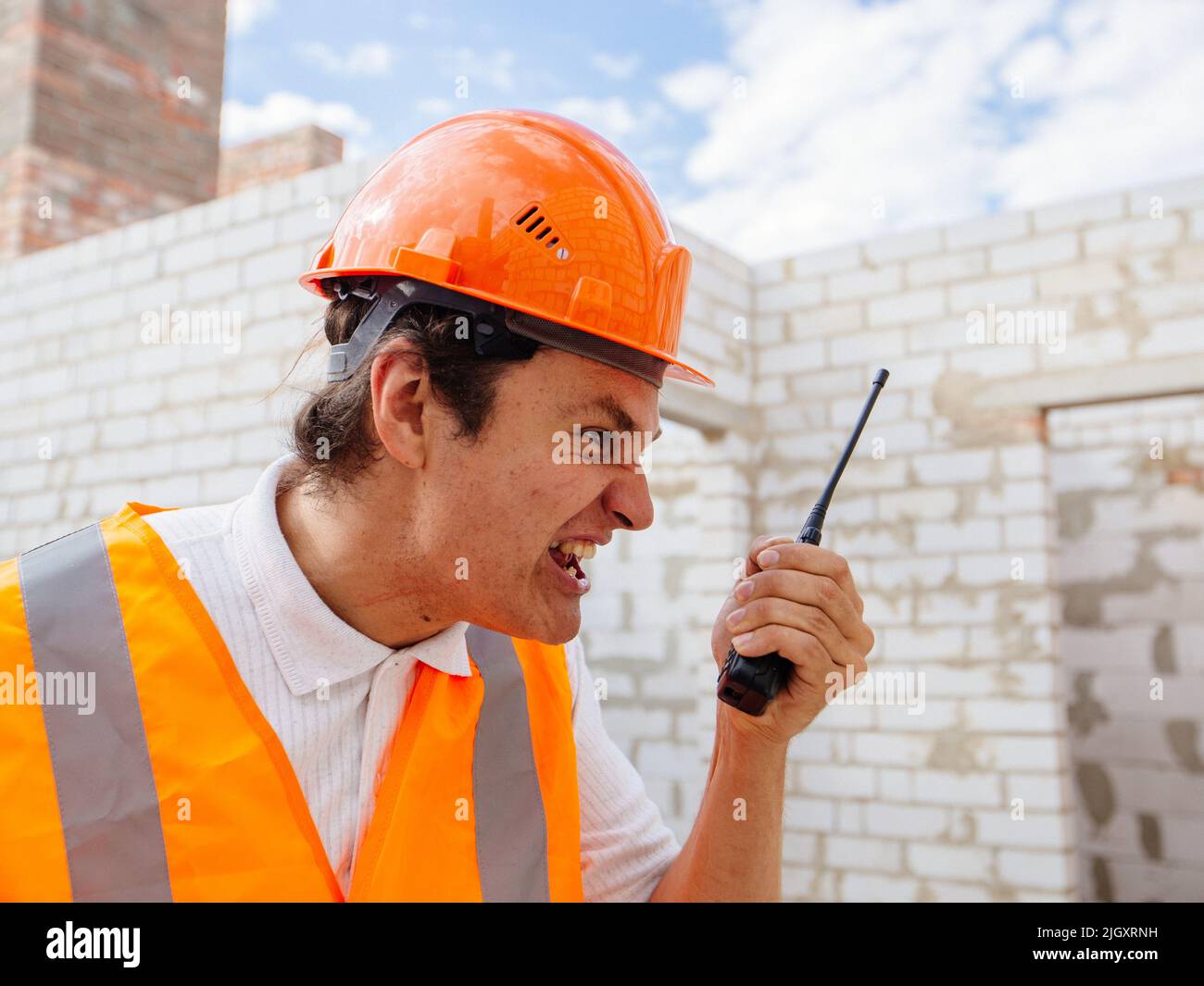 Angry construction worker hi-res stock photography and images - Alamy