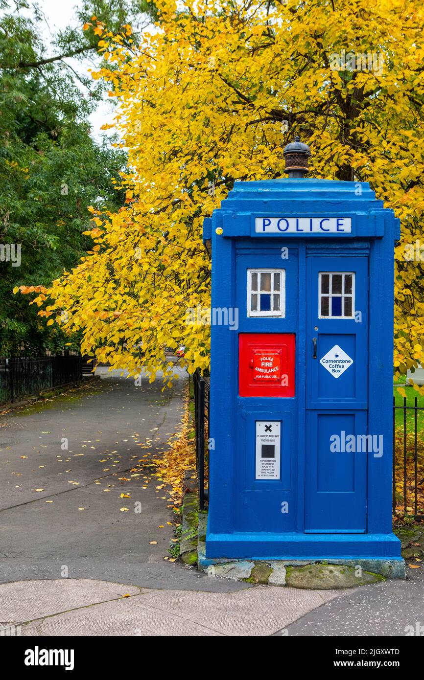 Glasgow, Scotland - October 12th 2021: A vintage Police Box on ...