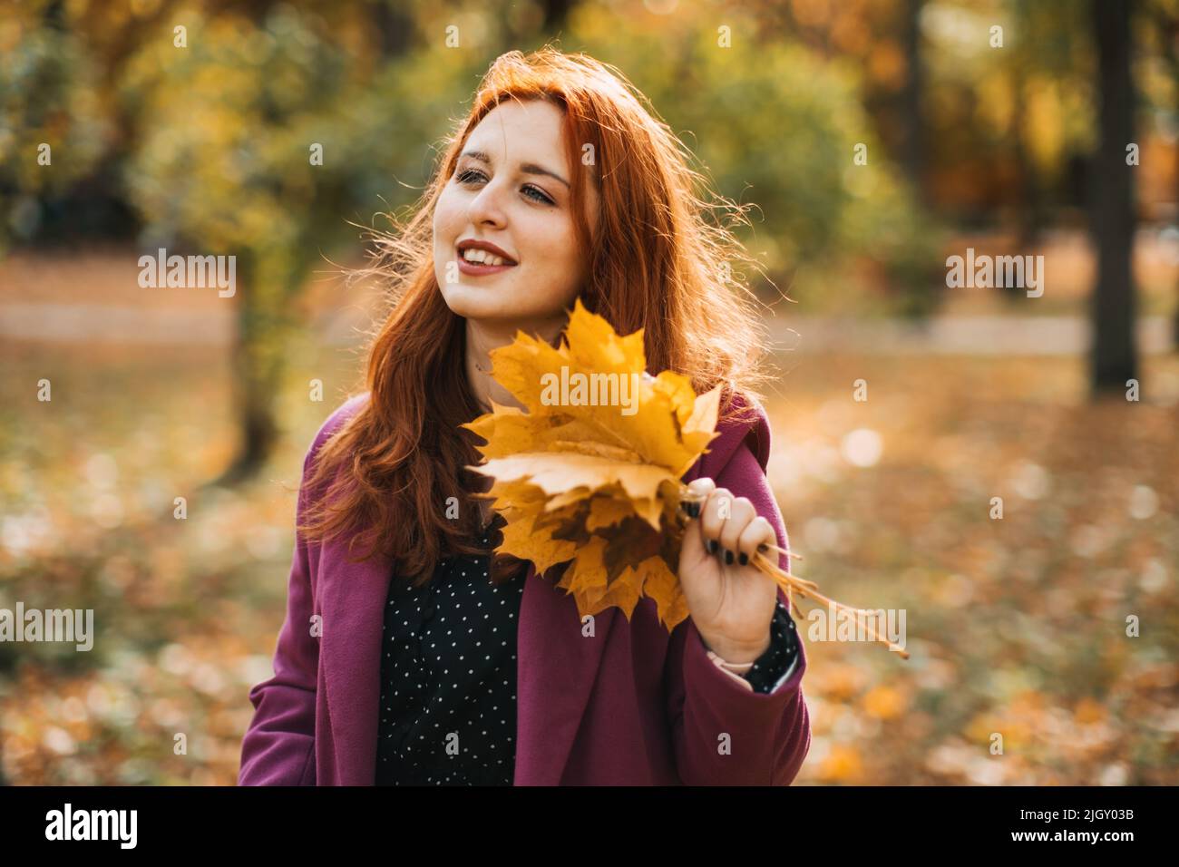 Autumn fashion, earth tones style, bright fall color palette. Portrait ...