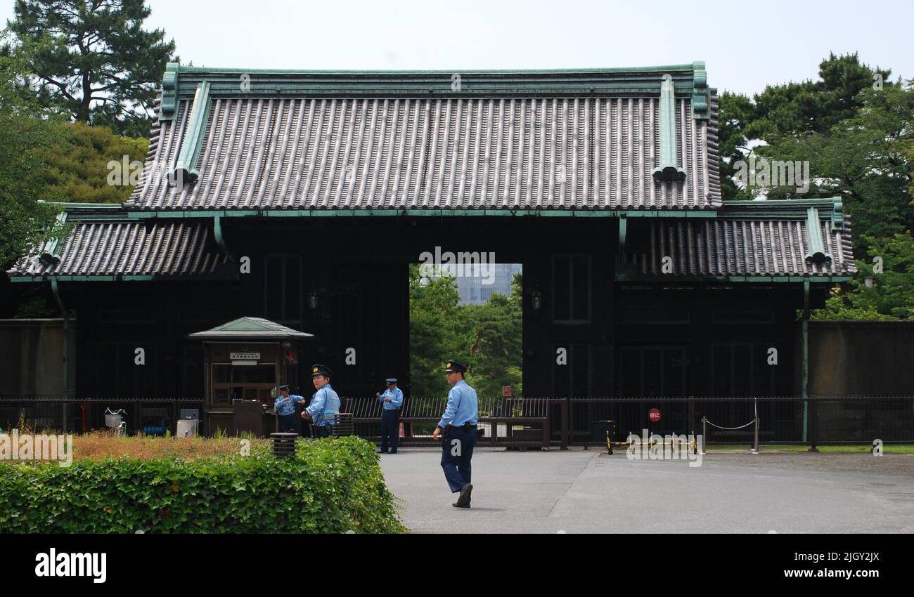Gateway to the Imperial Palace grounds in Tokyo, Japan Stock Photo - Alamy