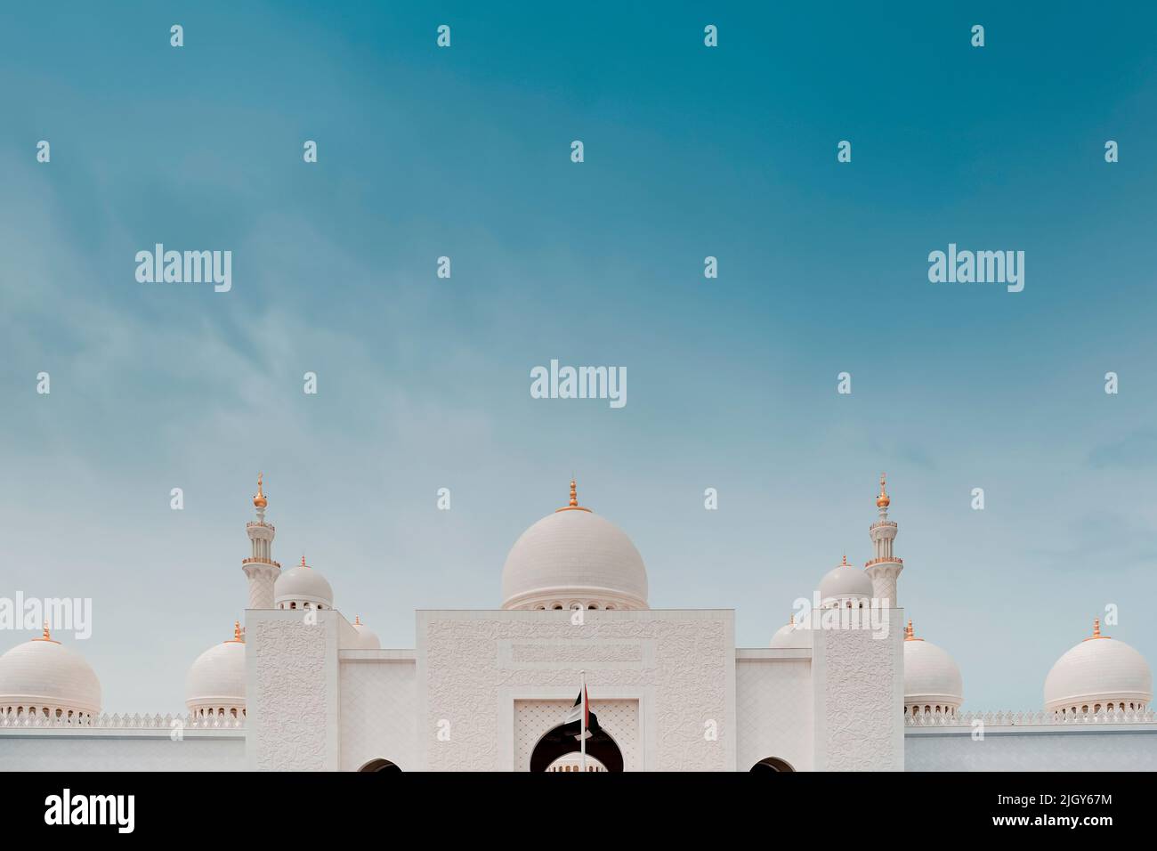 Detailed symmetric front view of the Sheikh Zayed Grand Mosque in Abu ...