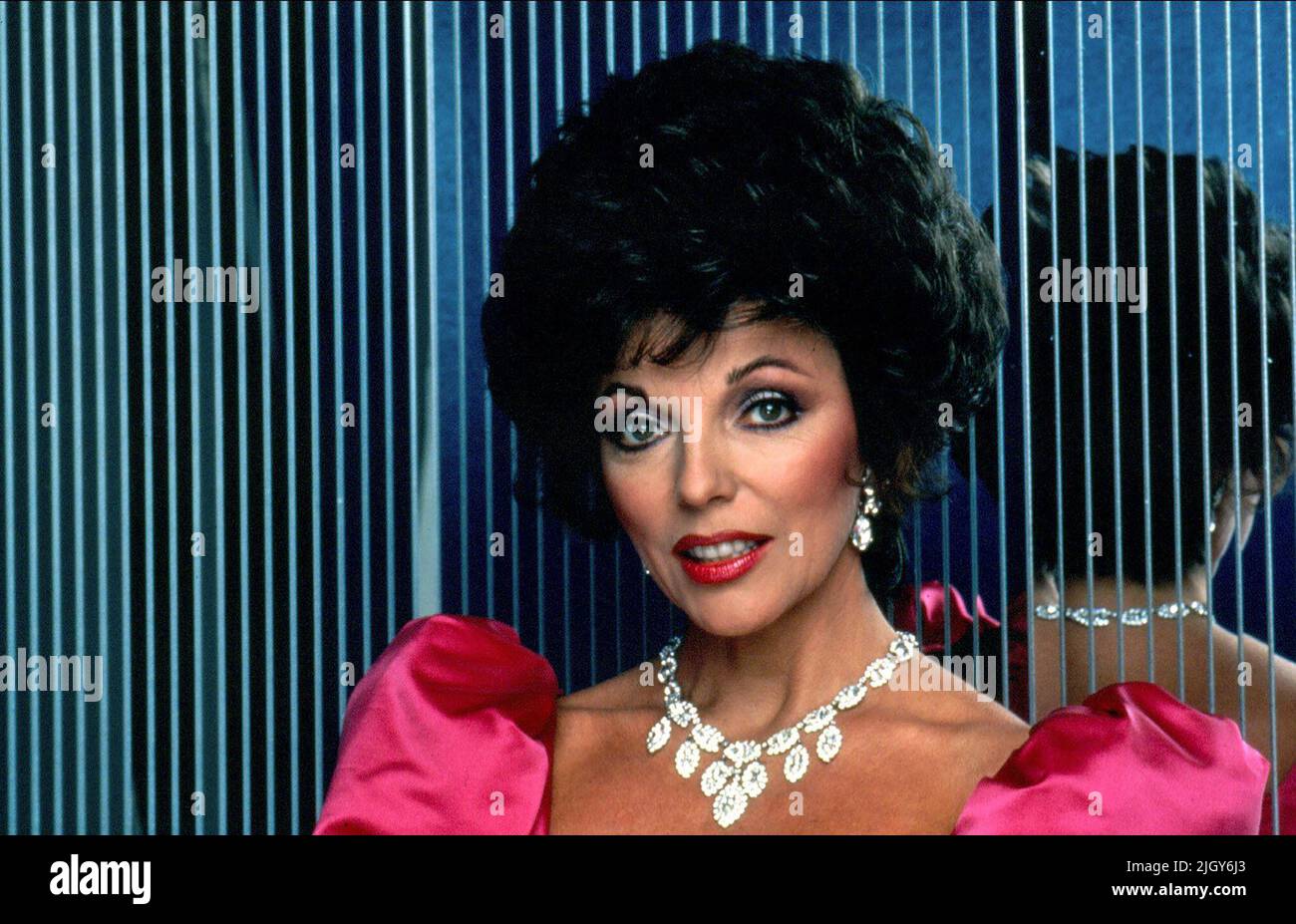 Dynasty tv joan collins hi-res stock photography and images - Alamy