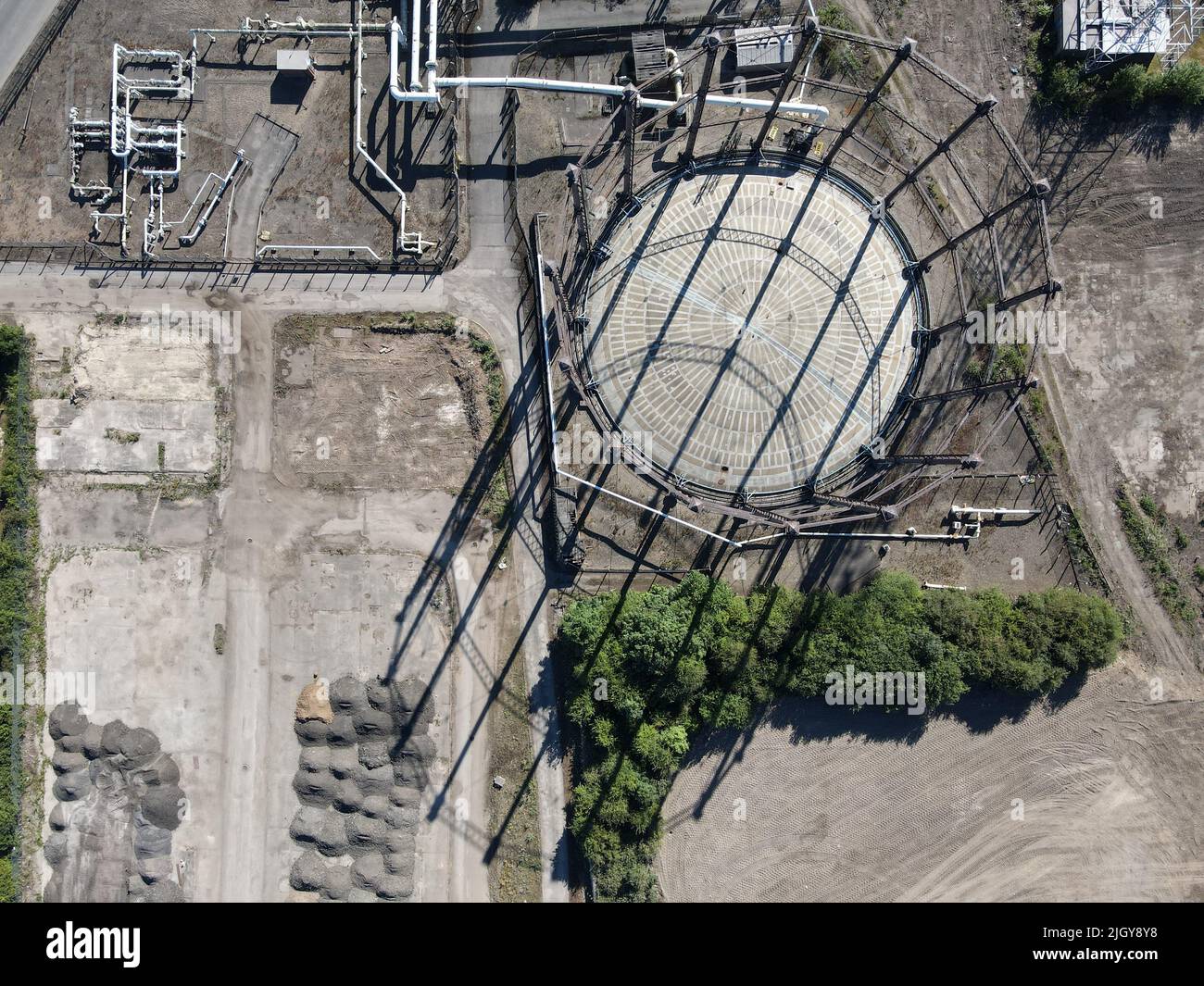 Gasometer framework hi-res stock photography and images - Alamy