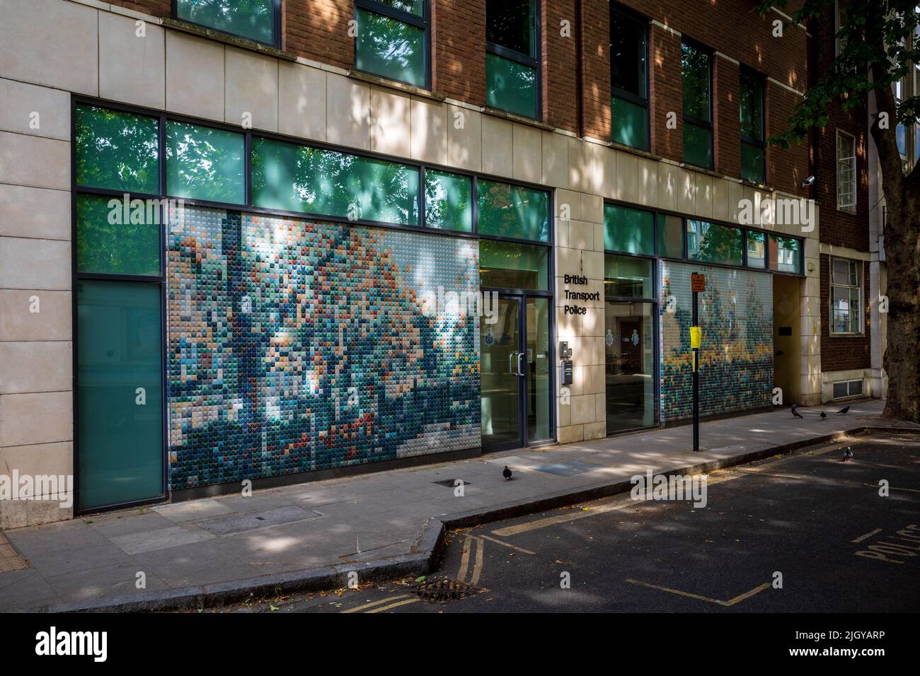 British transport police station hi-res stock photography and images ...