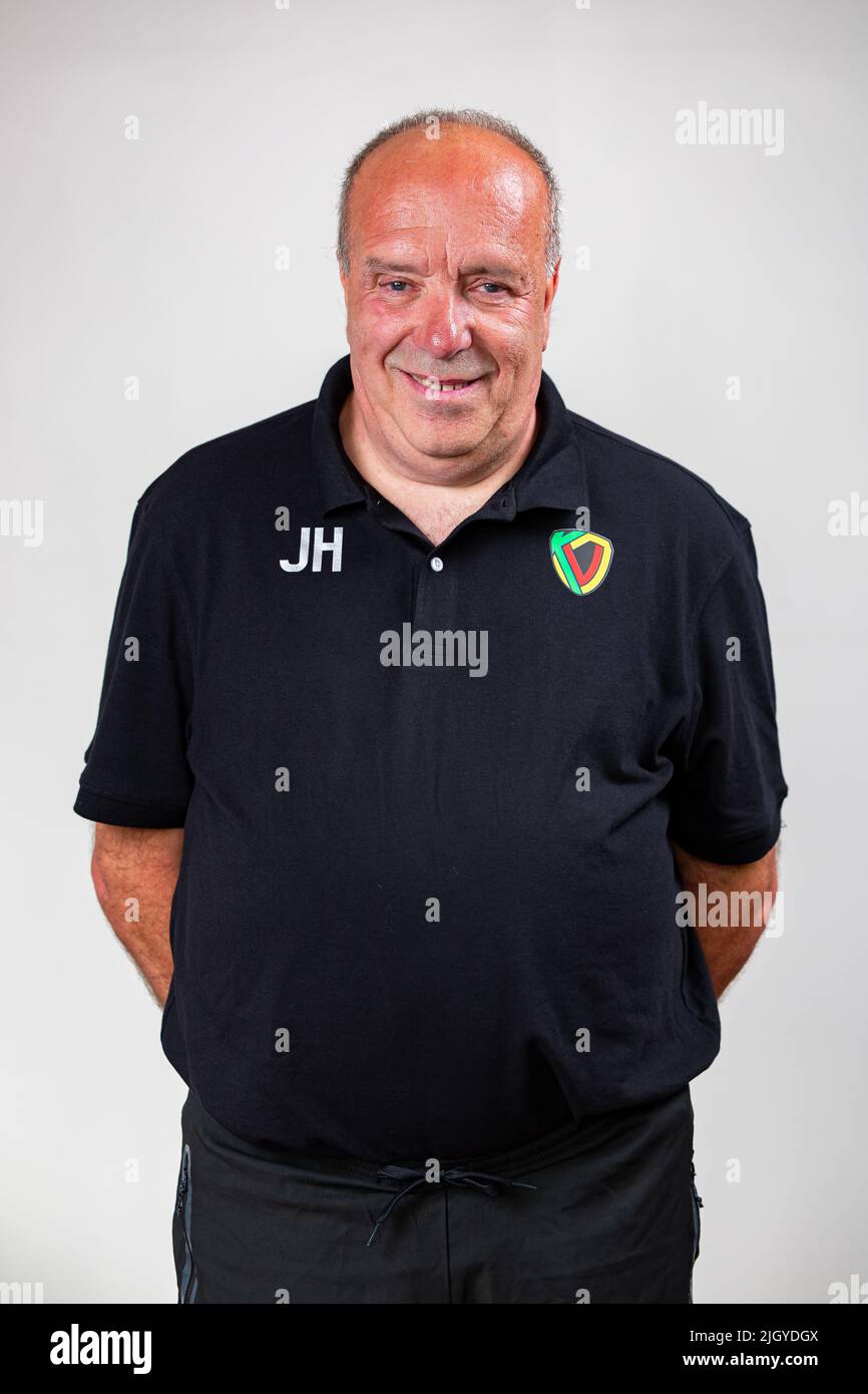 Oostende's Johan Hoste poses for the photographer at the 2022-2023 ...