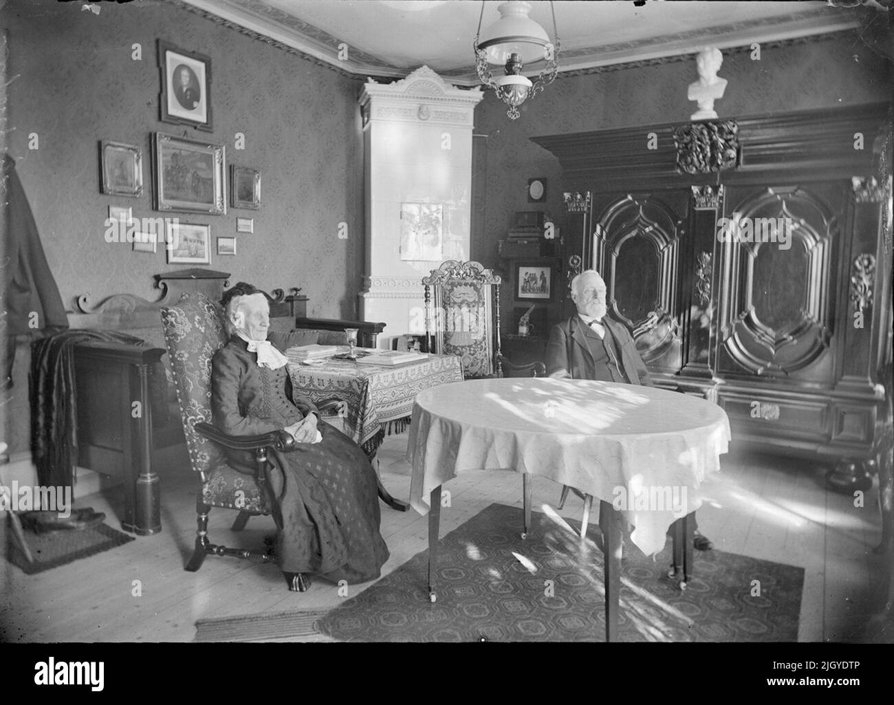 Civilian residence Black and White Stock Photos & Images - Alamy