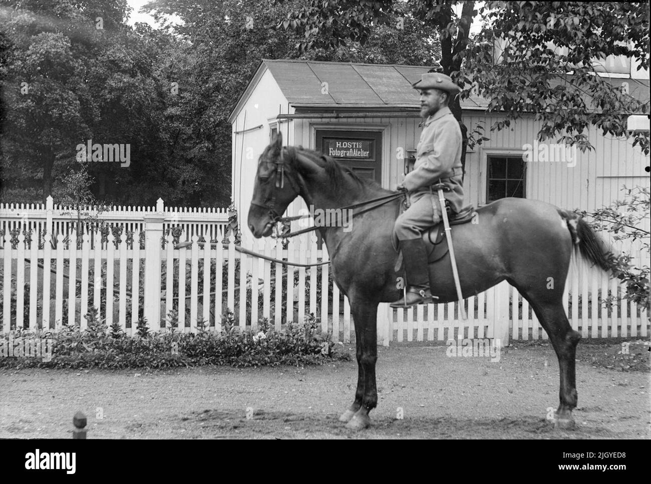 Piltz to horse ”, Uppsala in 1905. Piltz to horse ”, Uppsala in 1905 ...