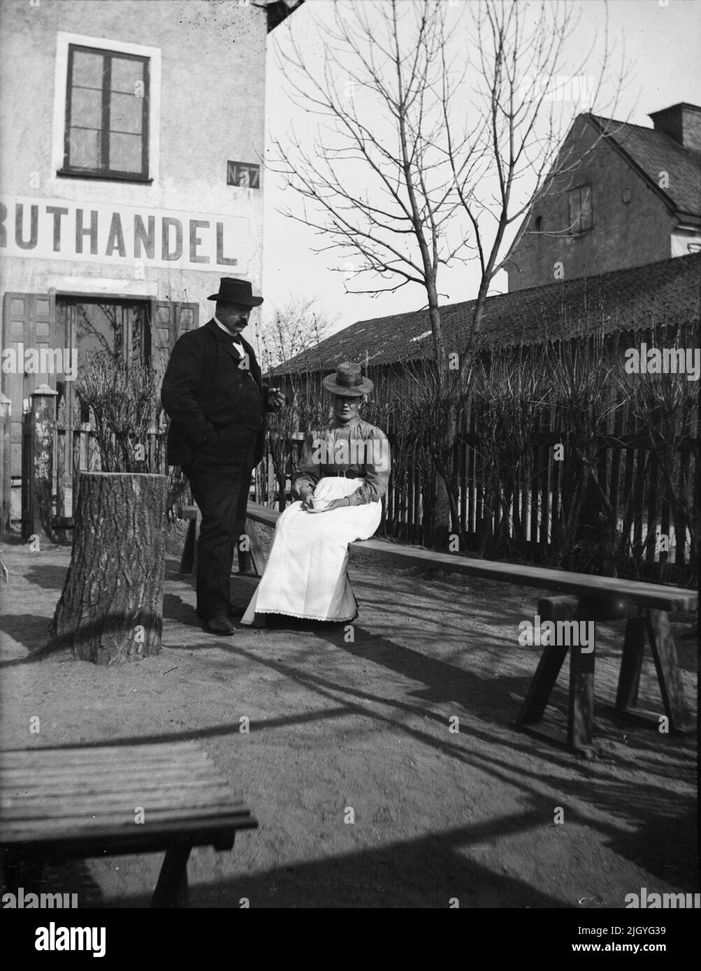 Elin and Carl Liljefors outside Liljefors Kruthandel, neighborhood Edda ...