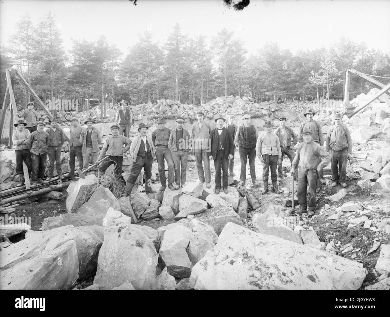 Landworker hi-res stock photography and images - Alamy