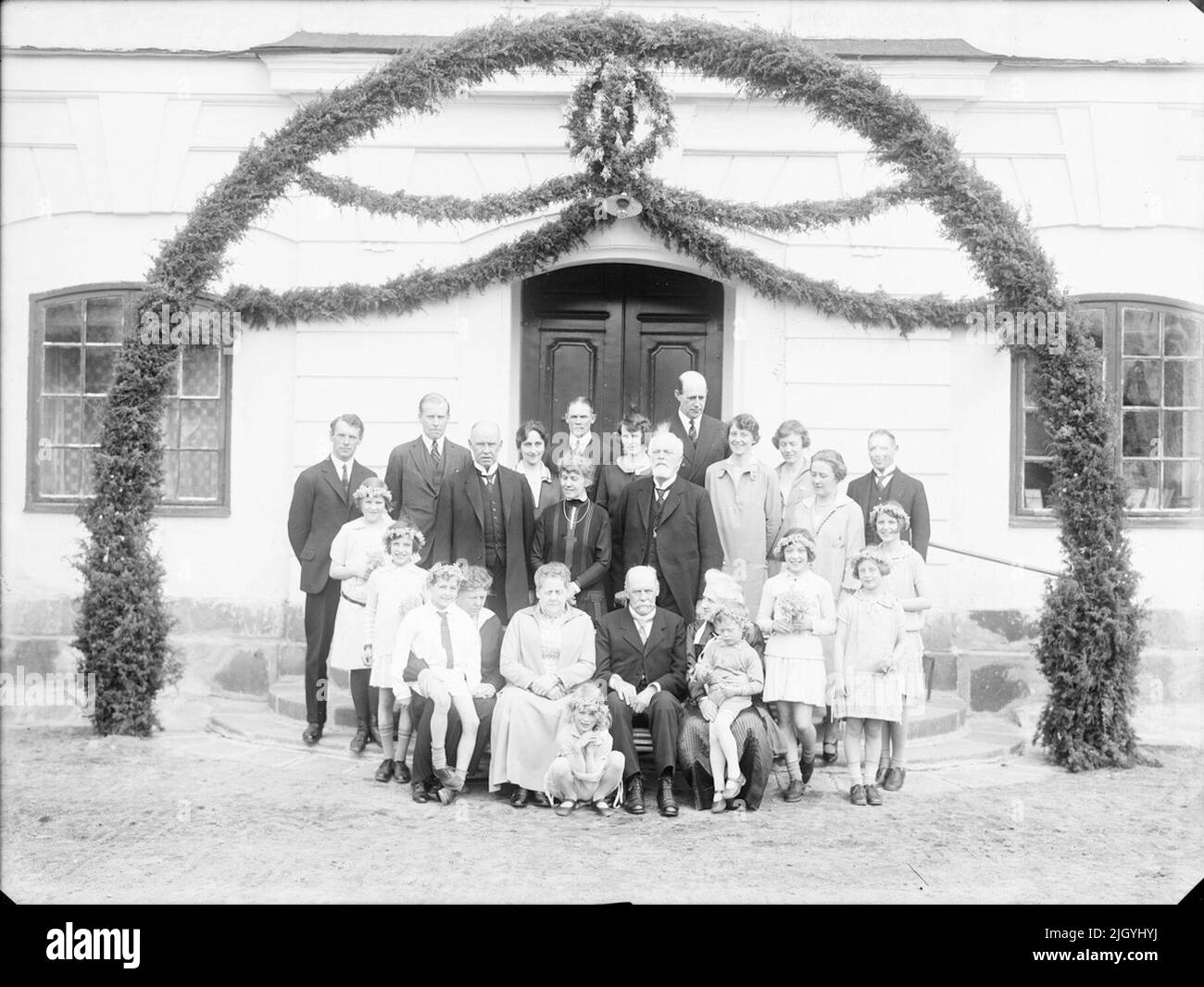 Free lord Karl Beck-Friis with family, Hargs parish, Uppland. Free lord ...