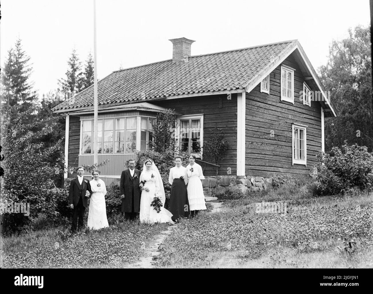 Neutral wedding Black and White Stock Photos & Images - Alamy