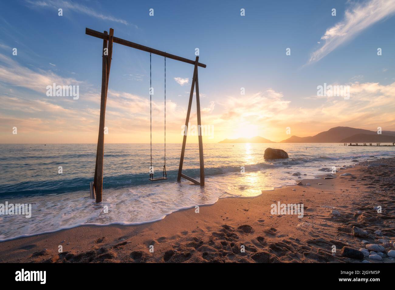Wallpaper Ocean Swing Beach Swing" Images – Browse 660 Stock Photos,