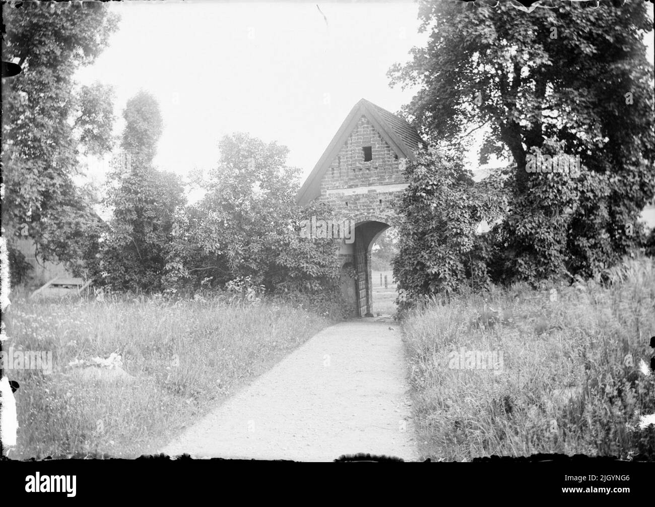 Brick vaults Black and White Stock Photos & Images - Alamy