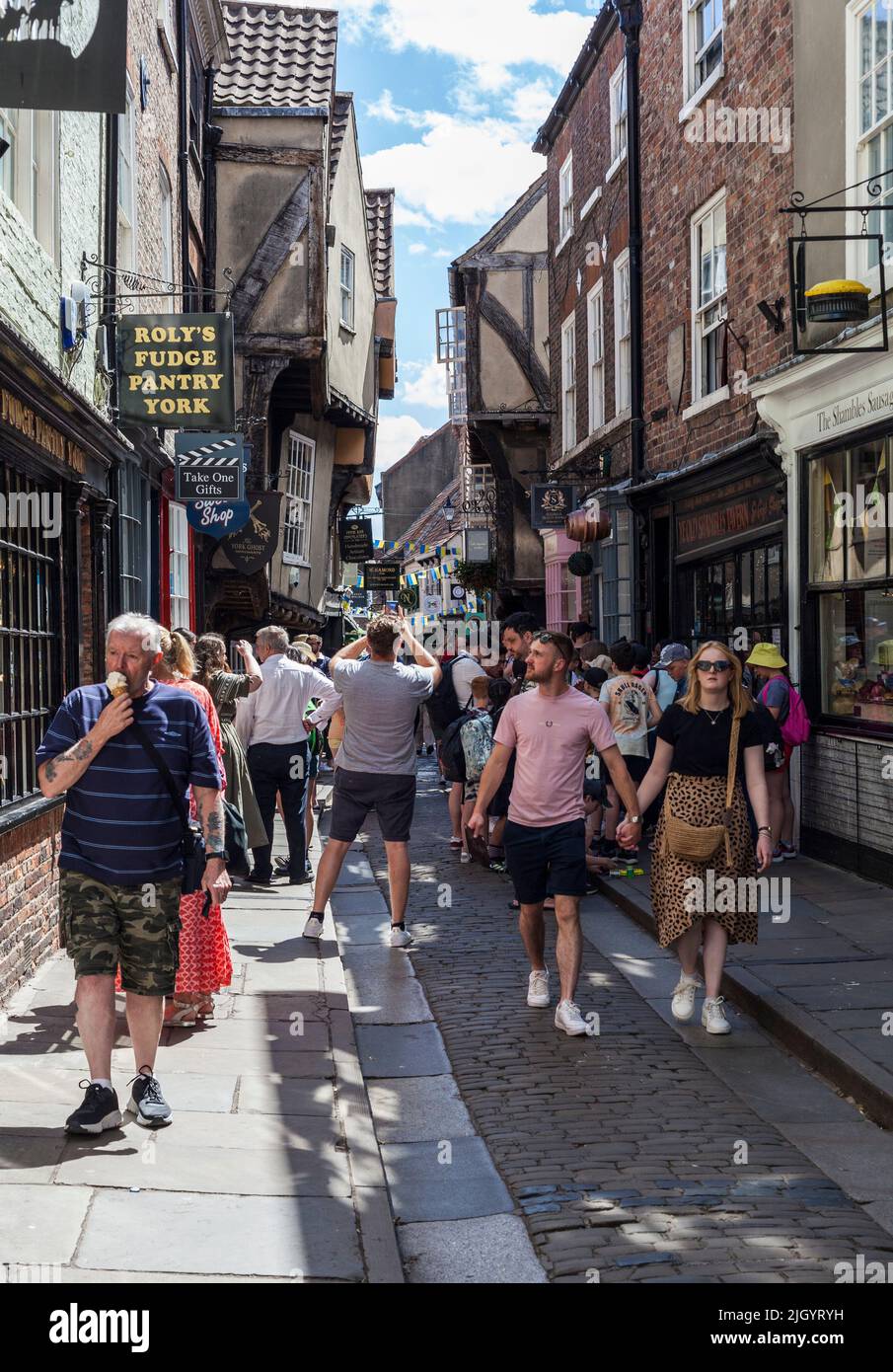 The shambles, york summer hi-res stock photography and images - Alamy