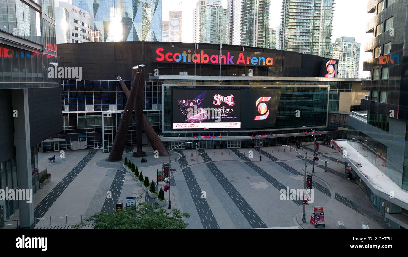 Scotiabank arena toronto hockey hi-res stock photography and images - Alamy