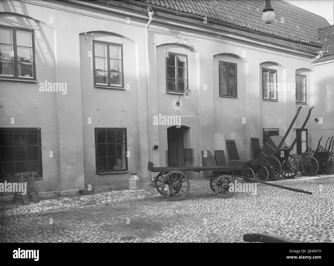 Farm interior, Rudbeckska Gården, the Näktergalen block, Kungsängsgatan ...