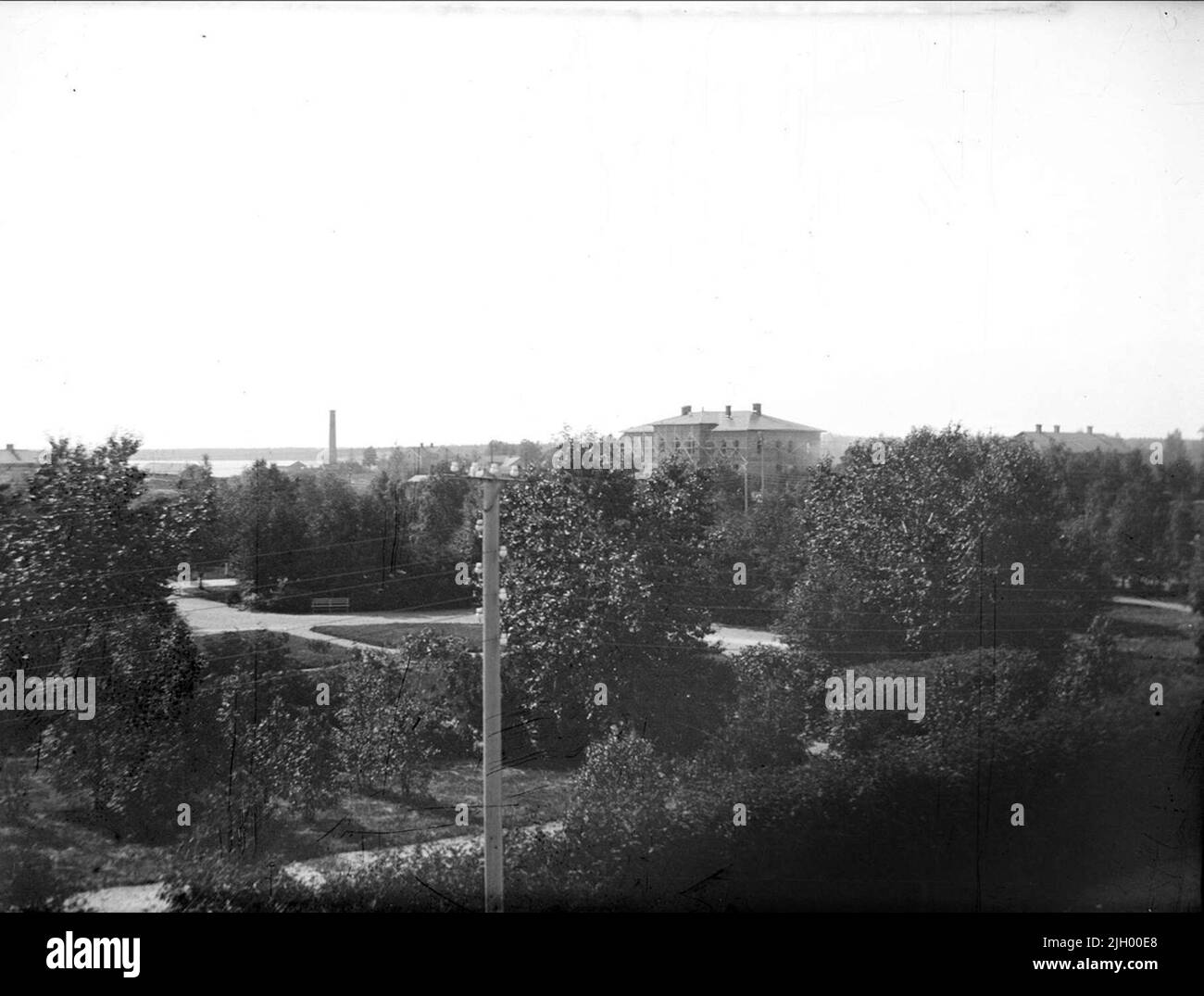 The park at Academic Hospital, Uppsala 1900. The park at Academic ...