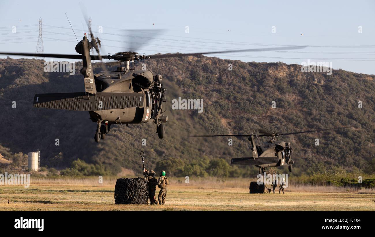U.S. Marines with 1st Marine Logistics Group, I Marine Expeditionary ...