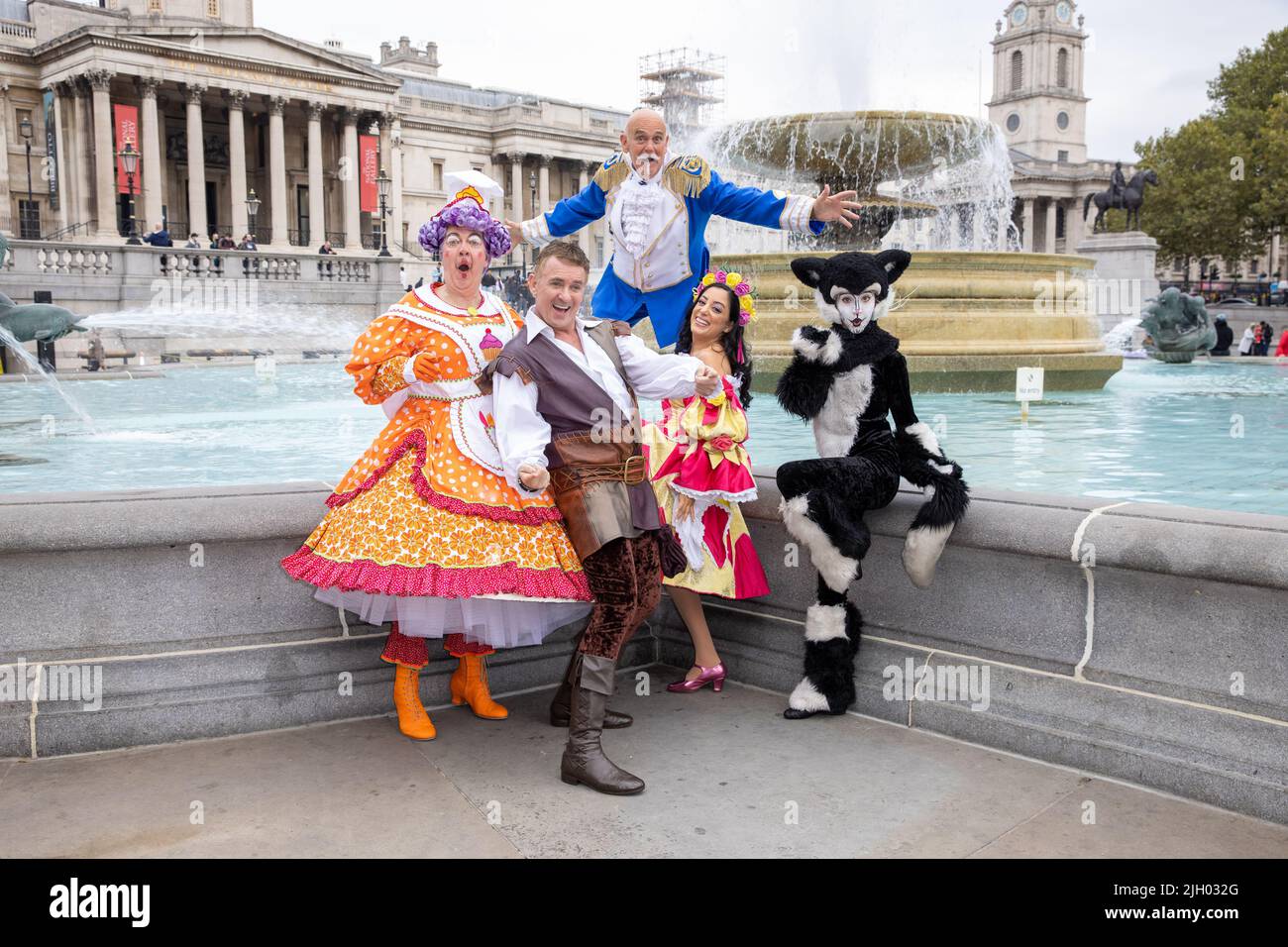 Cast attends the Dick Whittington Pantomime Photo call in Trafalgar Sq ...