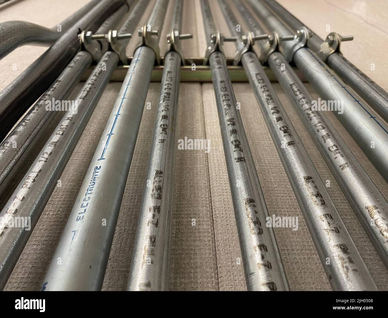 Routing cables hi-res stock photography and images - Alamy