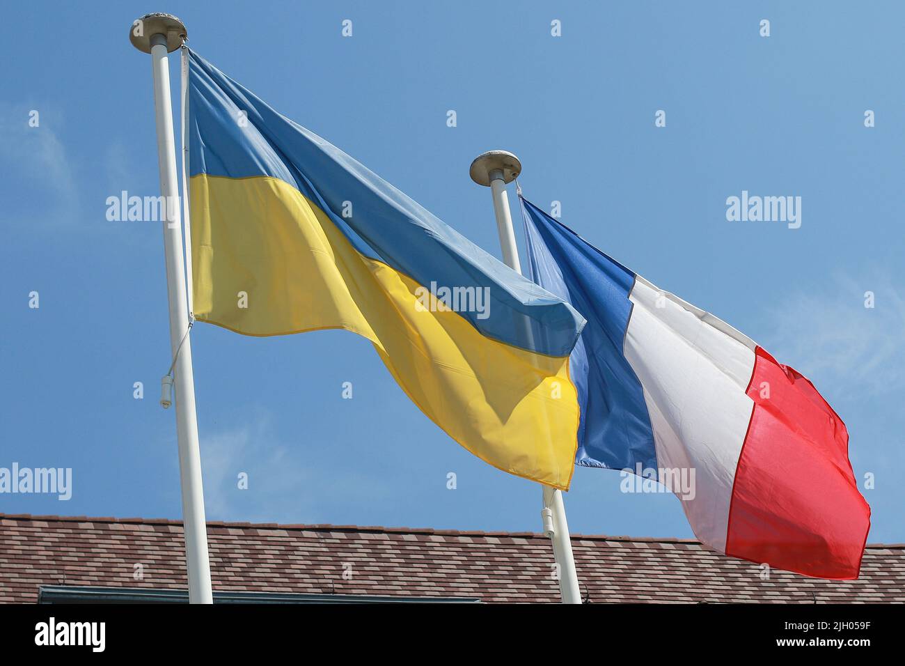 Ukrainian and french flags hi-res stock photography and images - Alamy