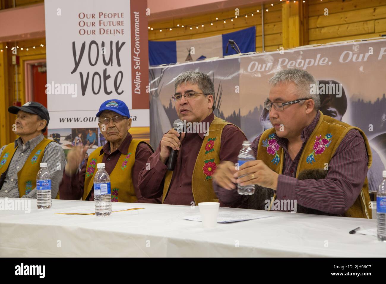 Traditional indigenous vest hi-res stock photography and images - Alamy