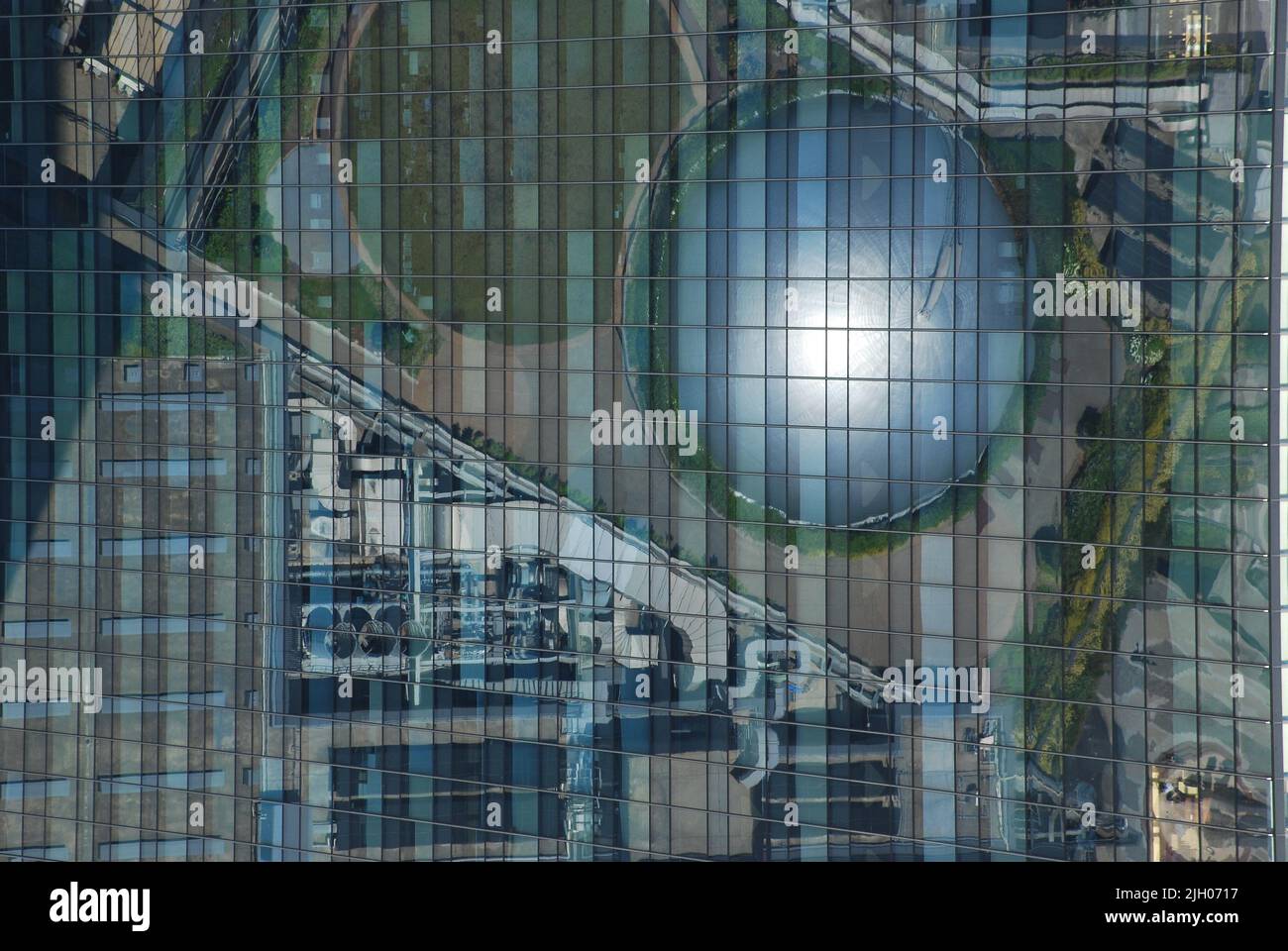 Modern architecture in Tokyo, Japan Stock Photo - Alamy