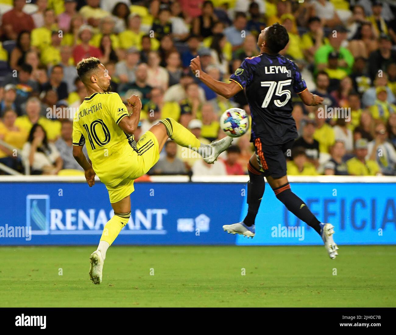 Danny roberts reacts hi-res stock photography and images - Alamy