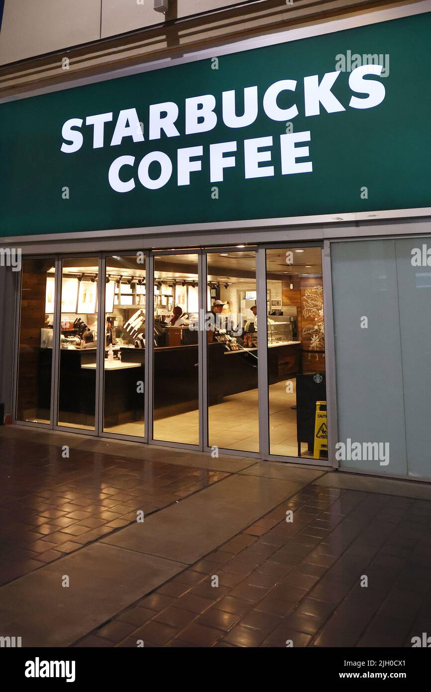 Starbucks union station washington dc hi-res stock photography and ...