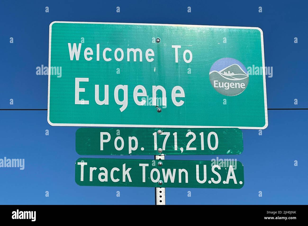 Welcome eugene city sign hi-res stock photography and images - Alamy