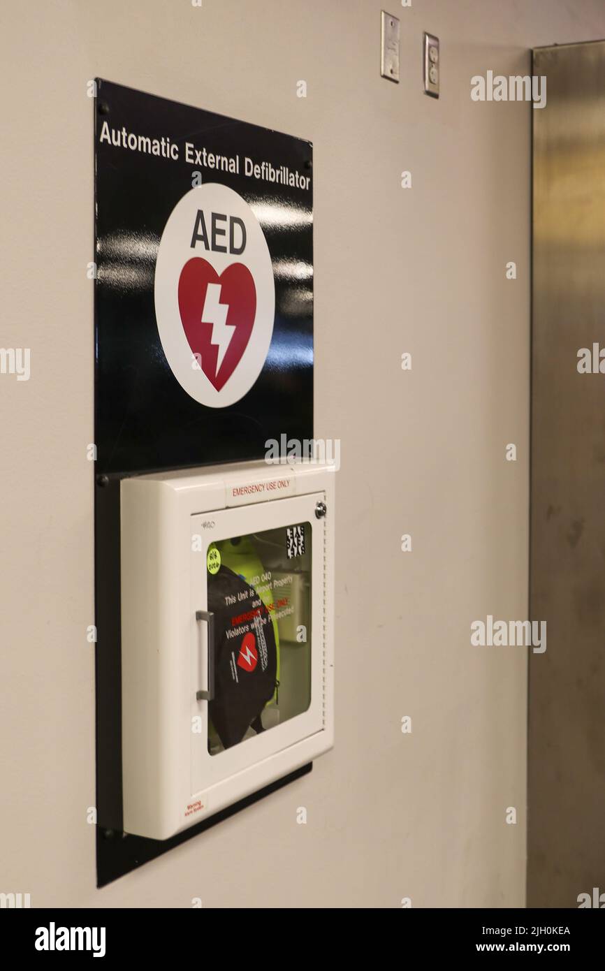 Wall mounted AED device in Terminal 3 at San Francisco International ...