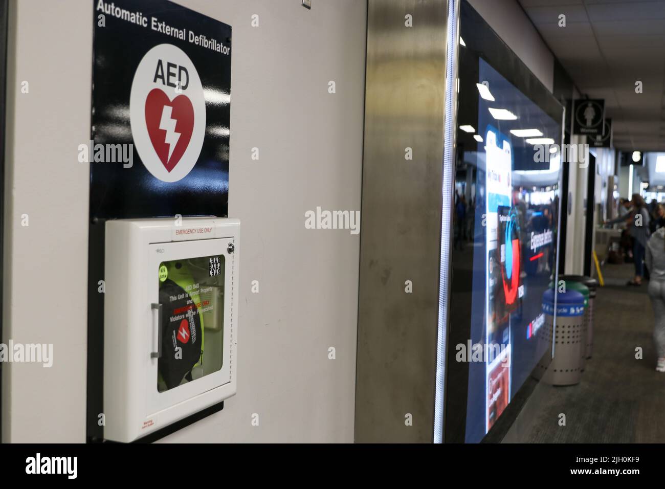 Wall mounted AED device in Terminal 3 at San Francisco International ...