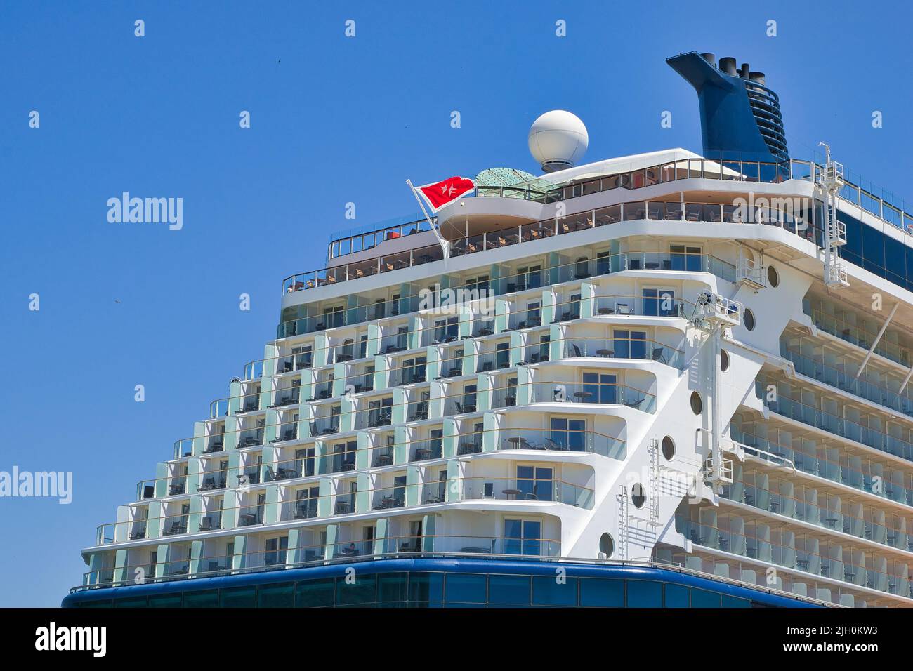 Celebrity Reflection cruise ship, fantastic cruise ship with ...