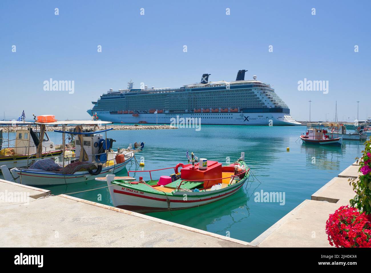 Celebrity Reflection cruise ship, fantastic cruise ship with ...