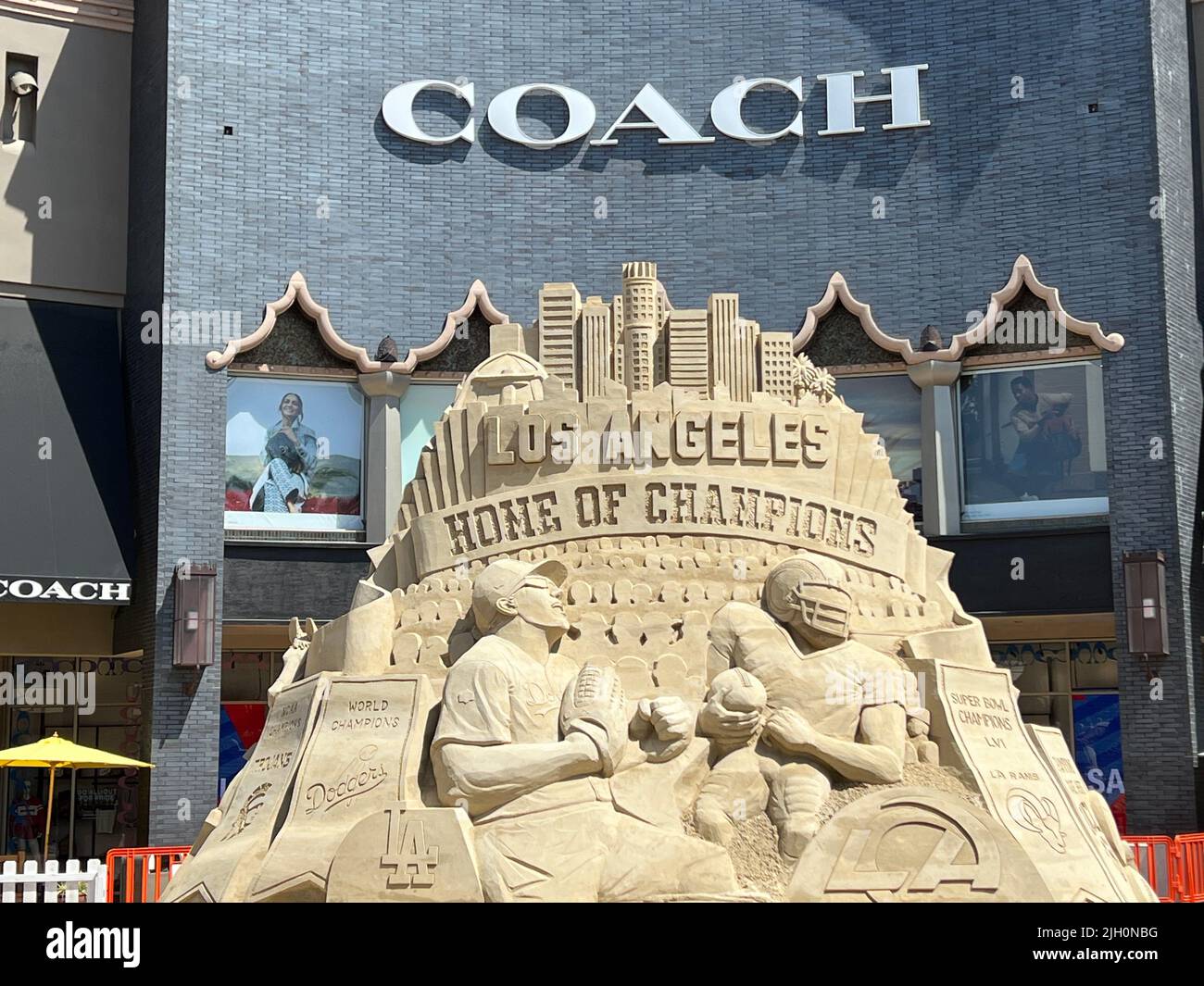 The "Los Angeles: Home of Champions" sand sculpture at the Citadel ...