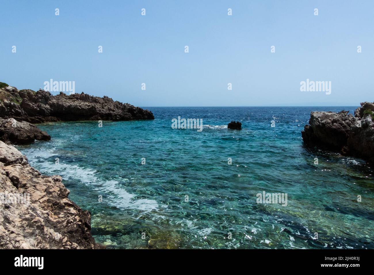 sea, cliffs and beaches in the Quakes islands with a Caribbean sea ...