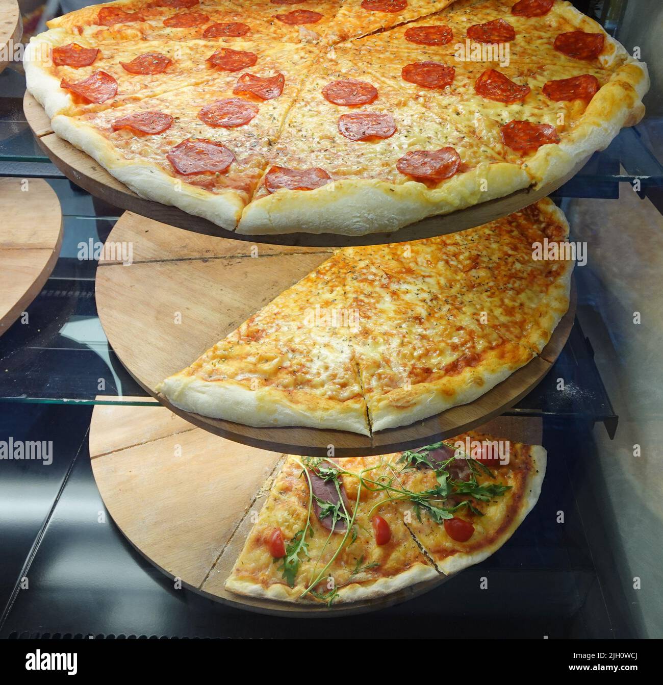 Pizza restaurant window display hi-res stock photography and images - Alamy