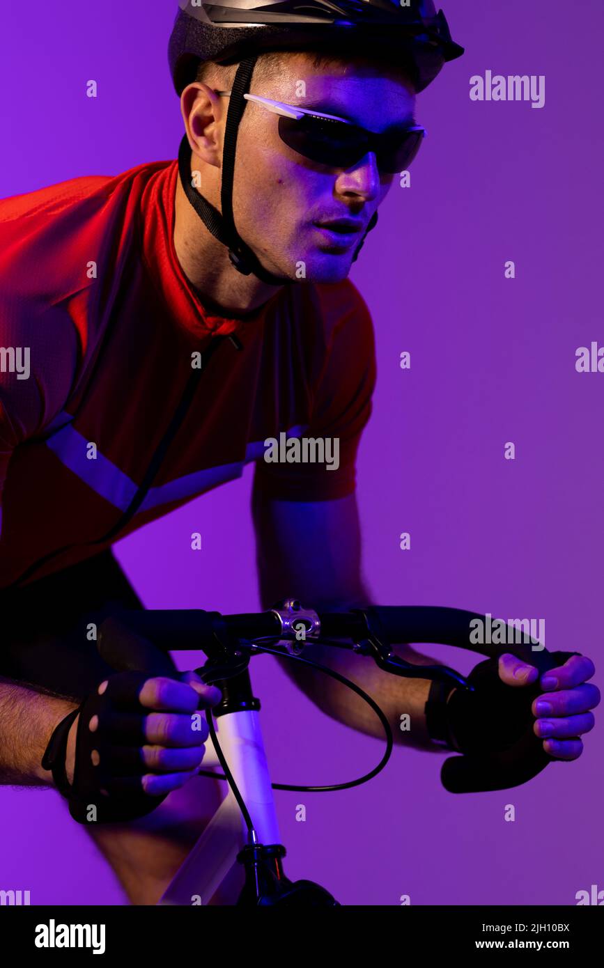 Male cyclist hi-res stock photography and images - Alamy