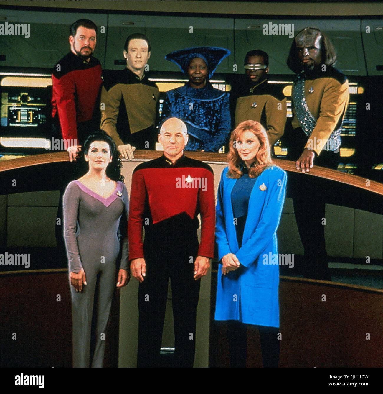 FRAKES,SIRTIS,SPINER,STEWART,GOLDBERG,MCFADDEN,BURTON,DORN, STAR TREK ...
