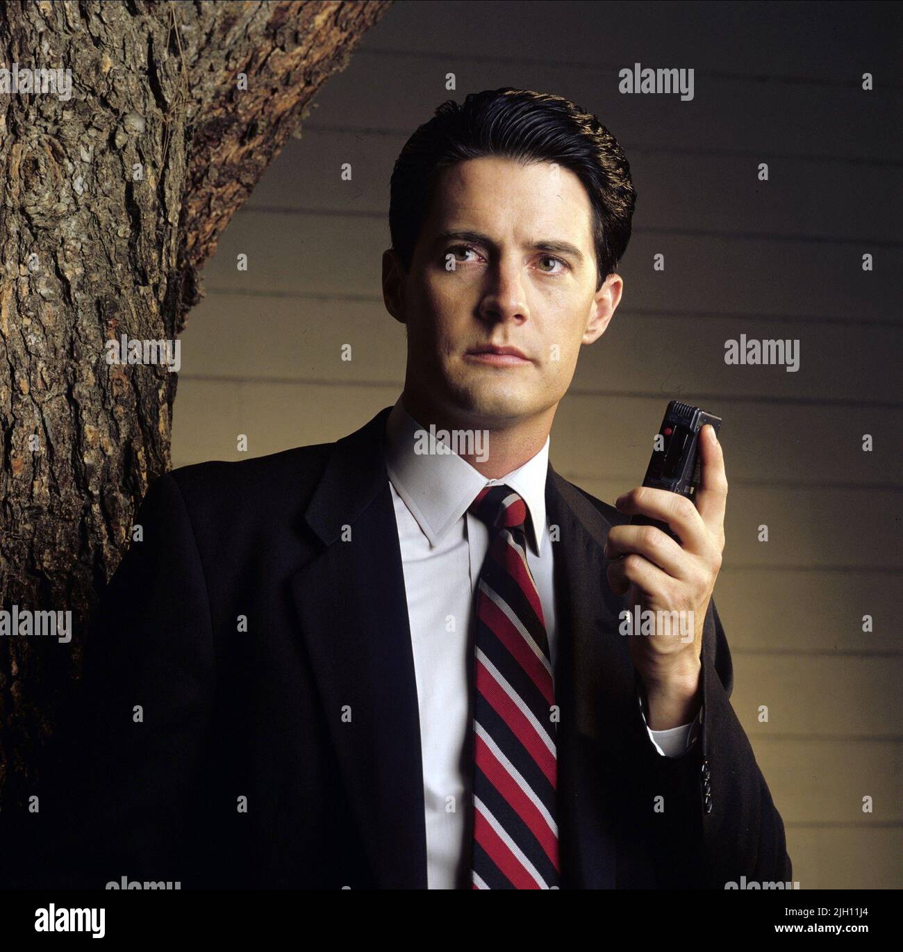 Kyle maclachlan twin peaks stills hi-res stock photography and images - Alamy