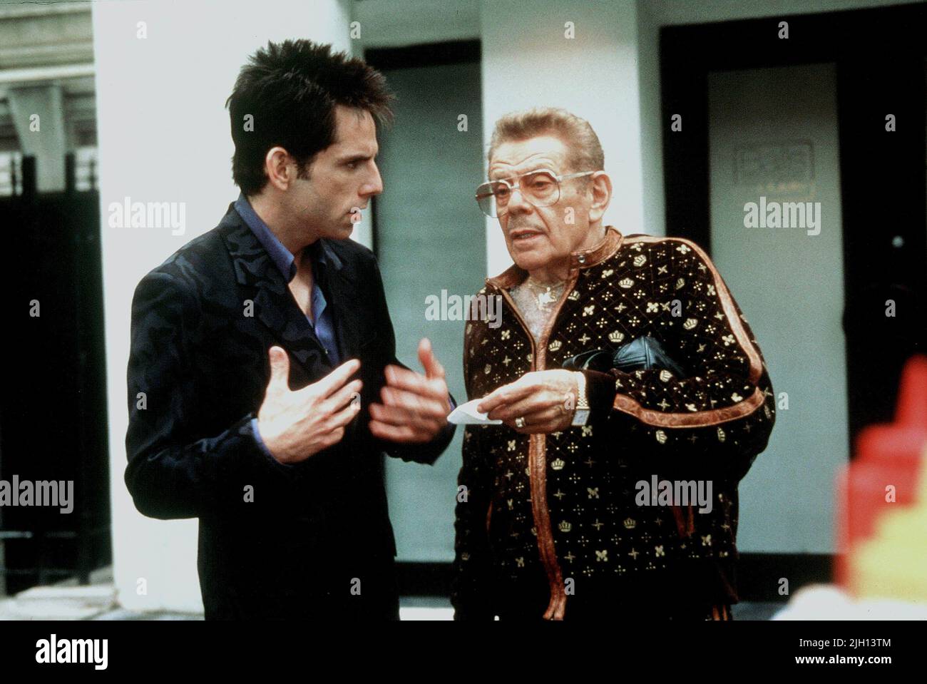STILLER,STILLER, ZOOLANDER, 2001 Stock Photo - Alamy