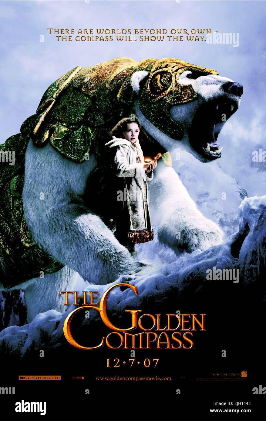 The golden compass bear hi-res stock photography and images - Alamy